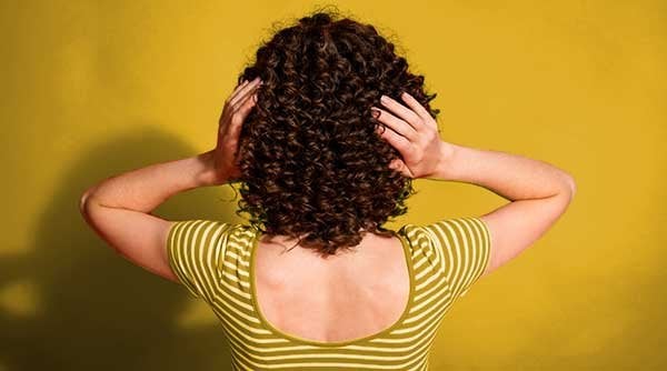 A Simple 4-Step Curly Hair Care Routine - Garnier India