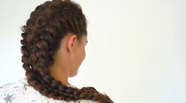 10 Easy Hairstyles You Can Try For Your Dark Hair | Garnier India