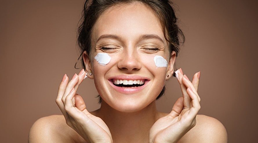 Top Tips for Oily Skin | Effective Oily Skin Care Tips Top Tips for Oily Skin | Effective Oily Skin Care Tips